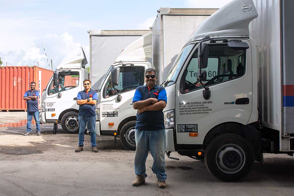 About Us - Supreme Express